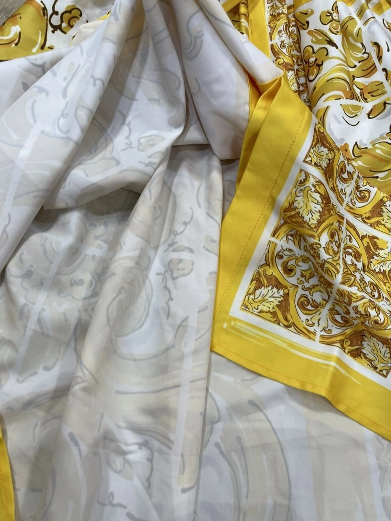 Low-cost Valentino Dress