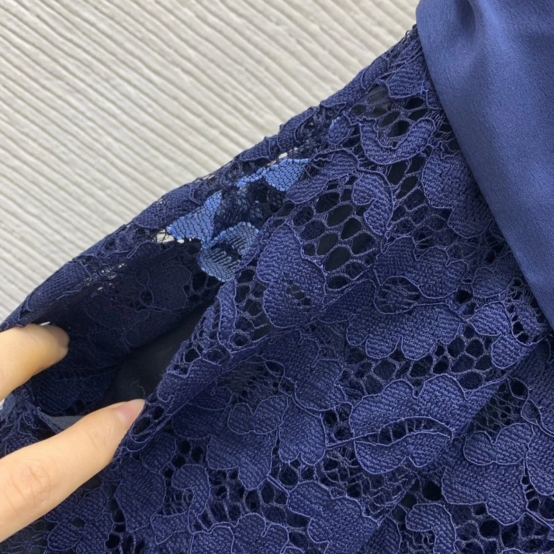 Low-cost Valentino Dress
