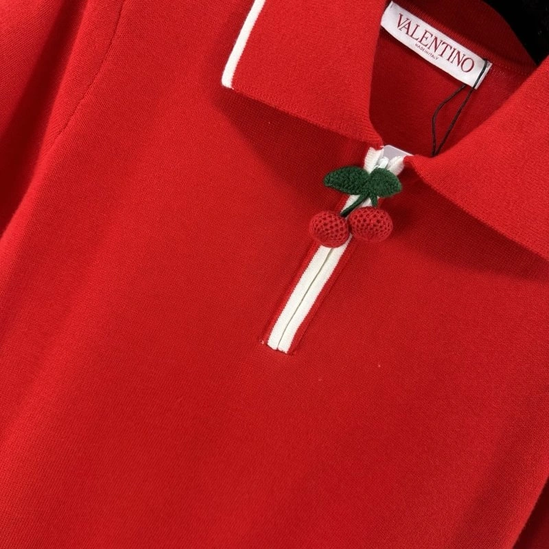 Accurate model Valentino Dress