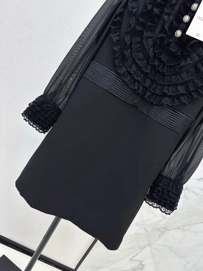 Inexpensive Valentino Dress