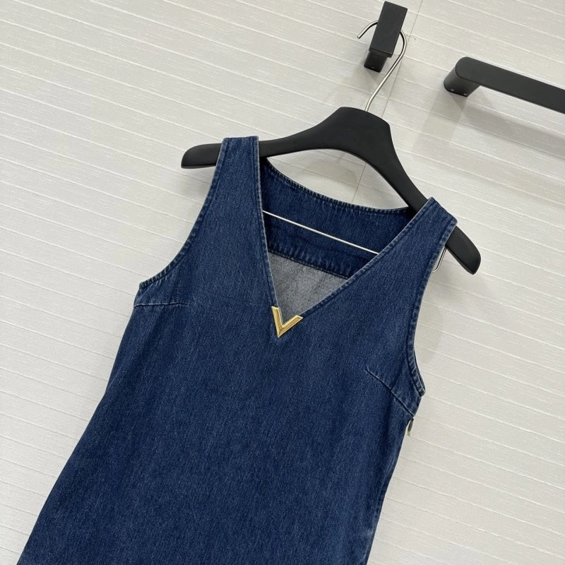 Factory-made Valentino Dress