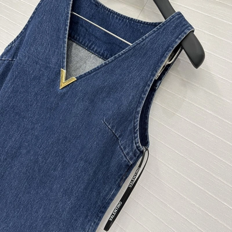 Factory-made Valentino Dress