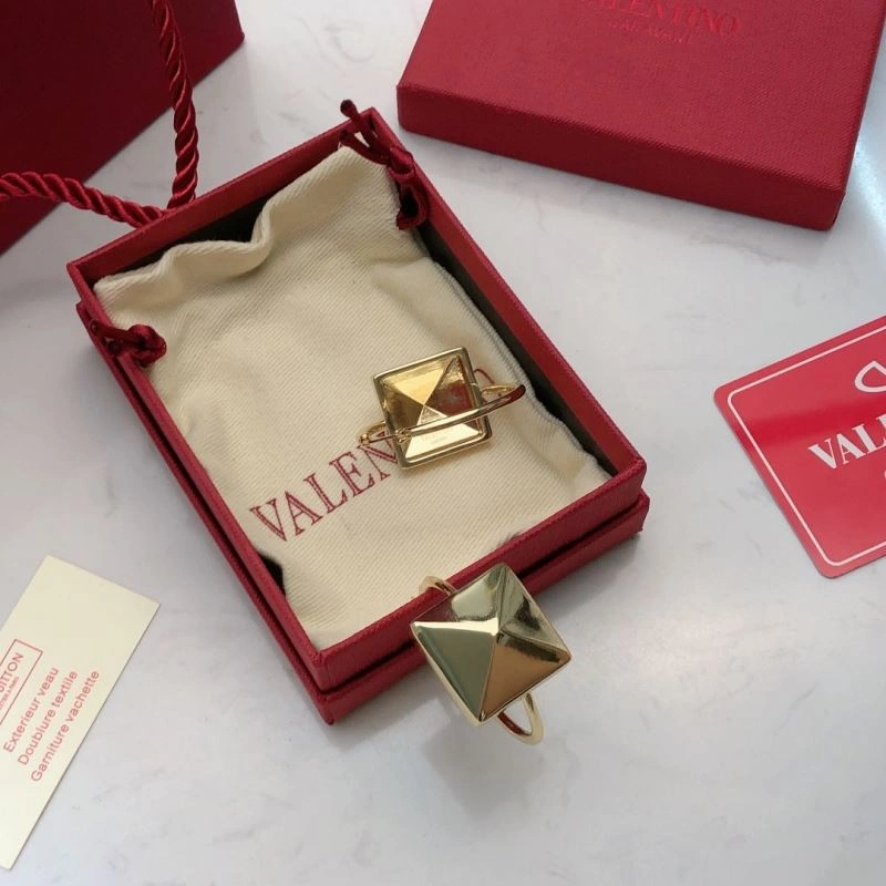 1:1 copy Valentino Earrings