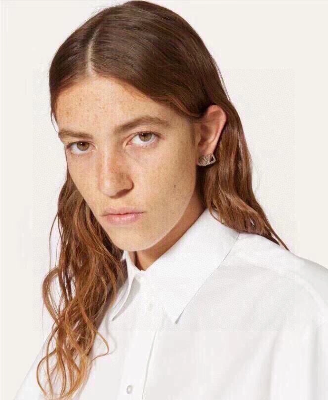Value-priced Valentino Earrings