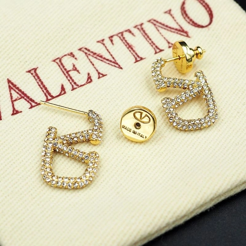 Top match Valentino Earrings