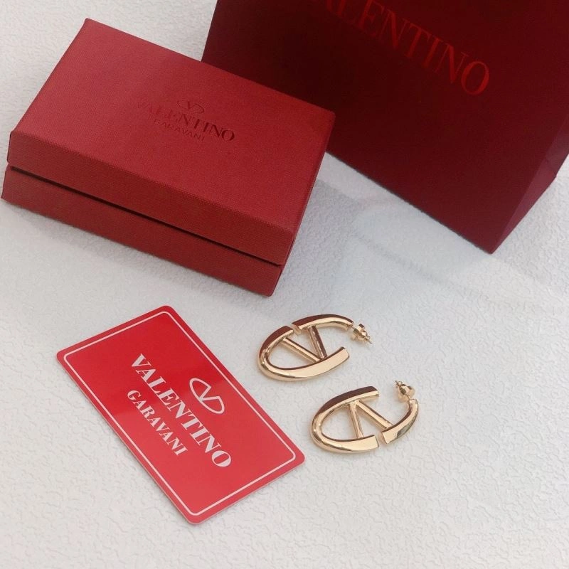 Top match Valentino Earrings