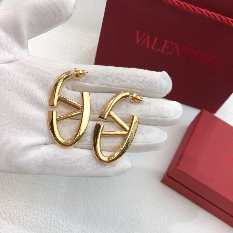 Top match Valentino Earrings