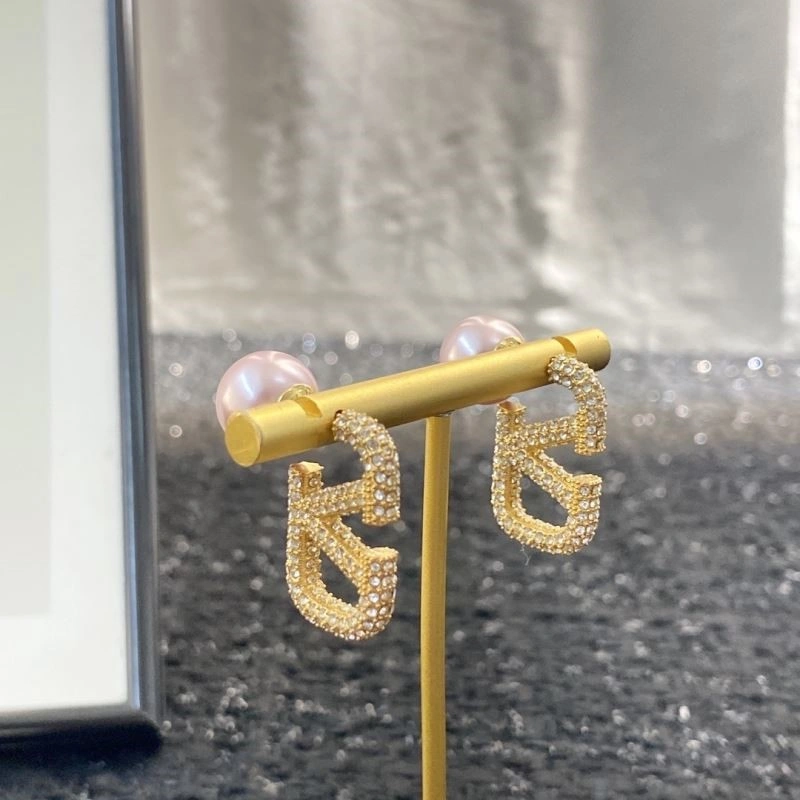 Accurate model Valentino Earrings