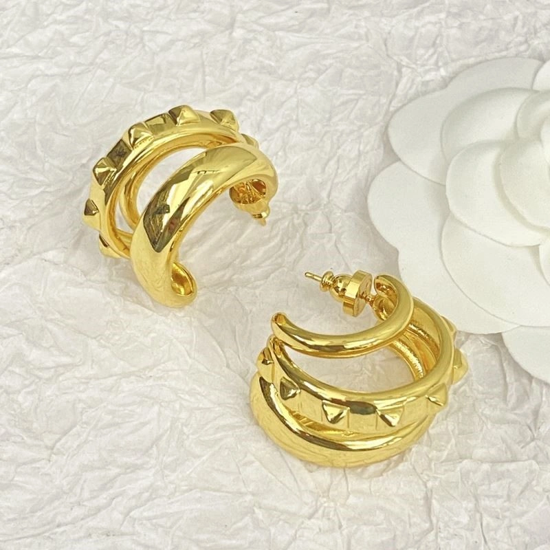 High accuracy Valentino Earrings