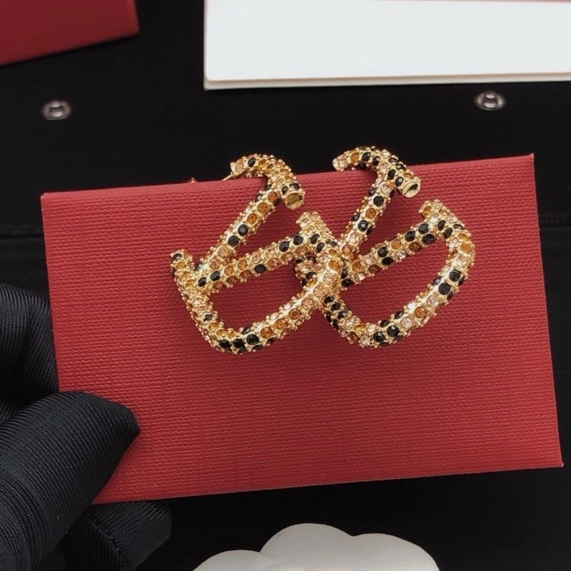 Accurate model Valentino Earrings