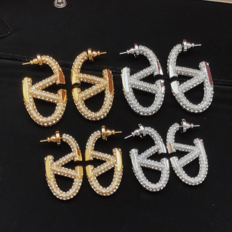 High accuracy Valentino Earrings
