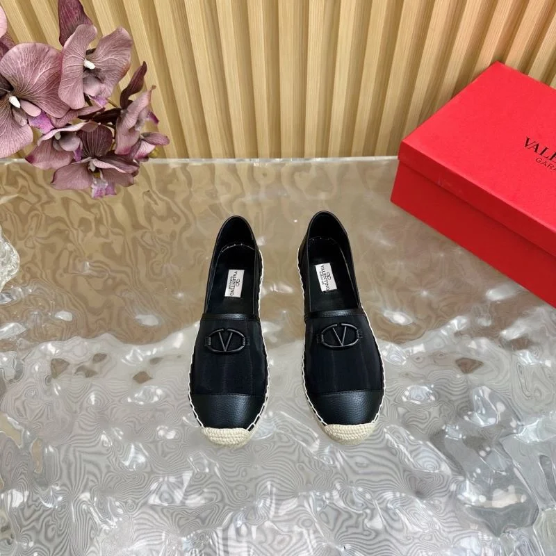 Value-priced Valentino Fishermans Shoes