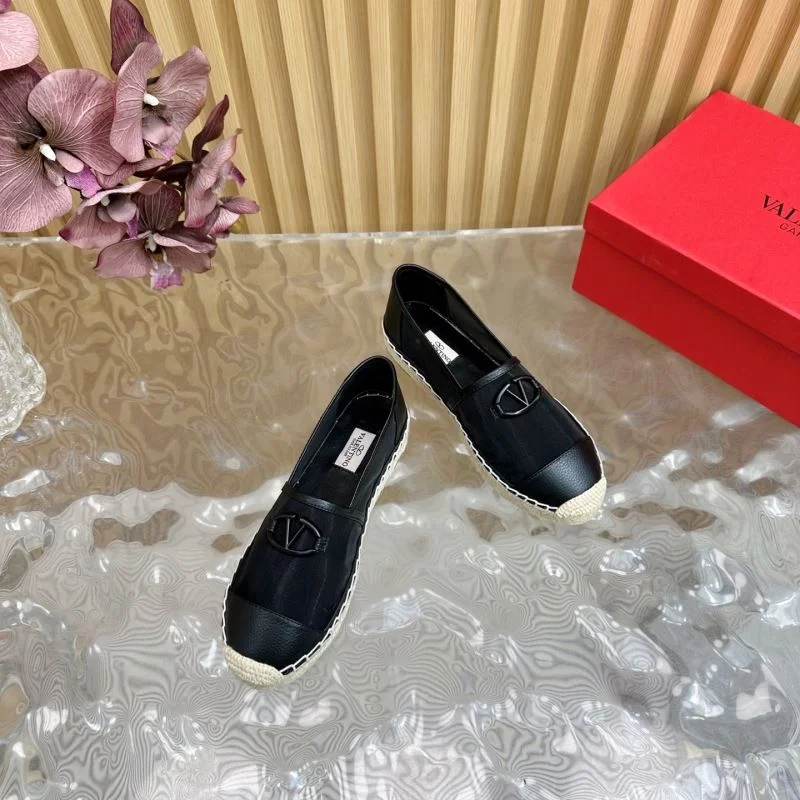 Value-priced Valentino Fishermans Shoes