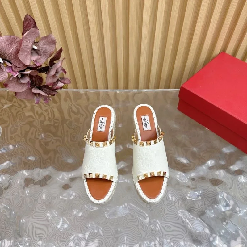 Top match Valentino Fishermans Shoes