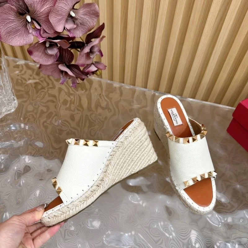 Top match Valentino Fishermans Shoes