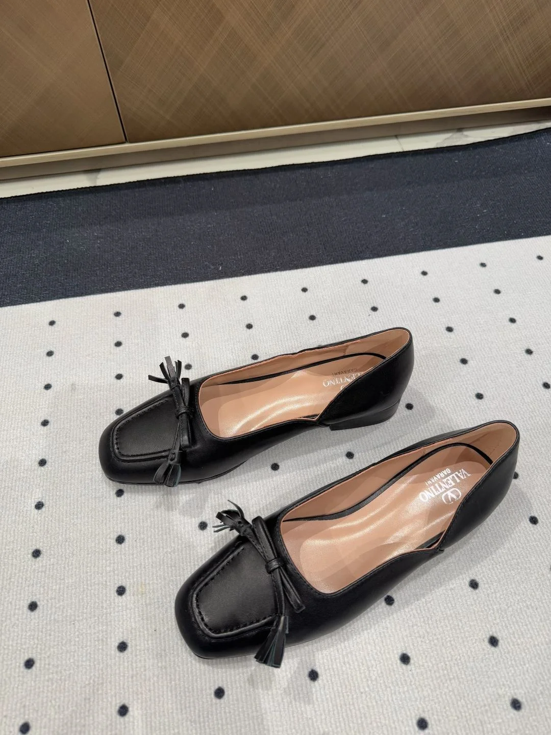 High fidelity Valentino Flat Shoes