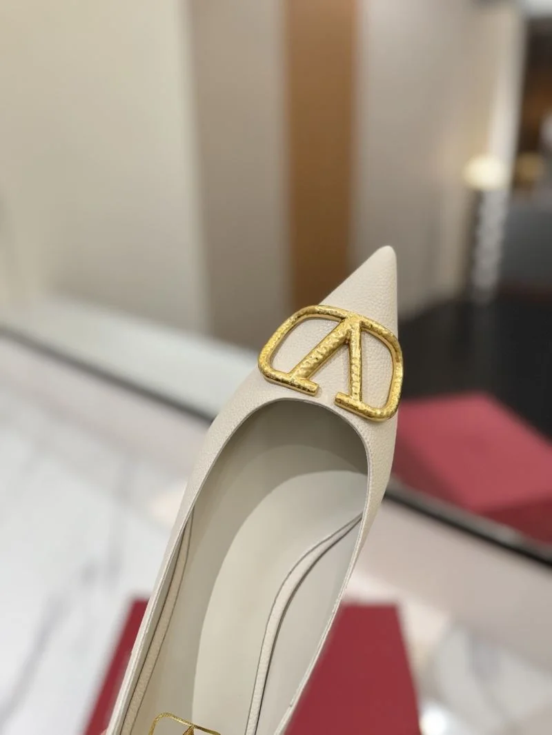 Factory-made Valentino Flat Shoes