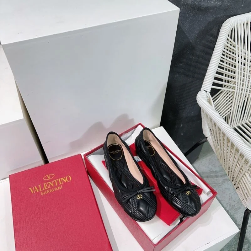 Brand-original Valentino Flat Shoes