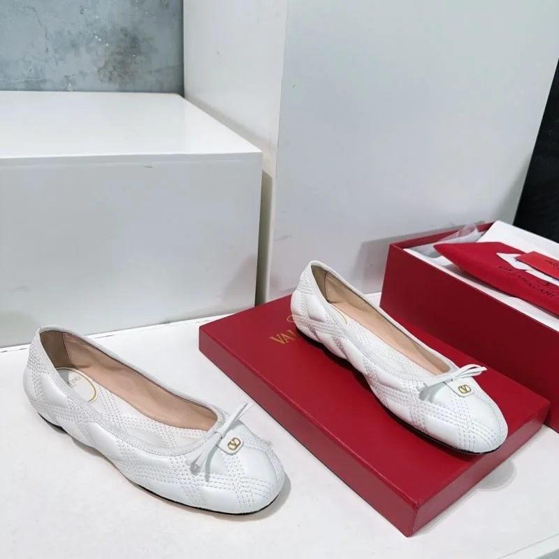 High fidelity Valentino Flat Shoes