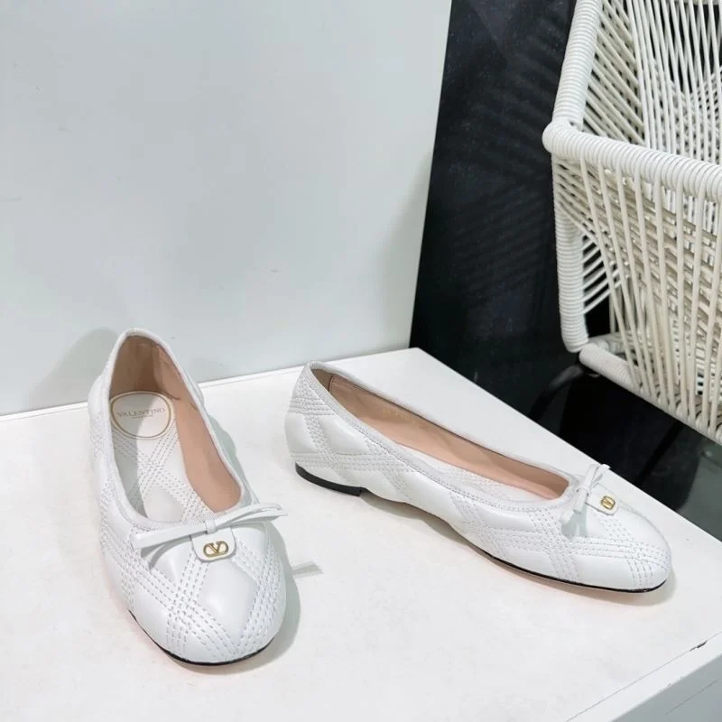 High fidelity Valentino Flat Shoes