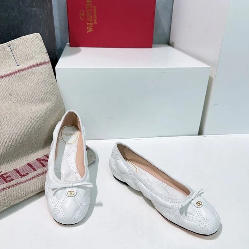 High fidelity Valentino Flat Shoes