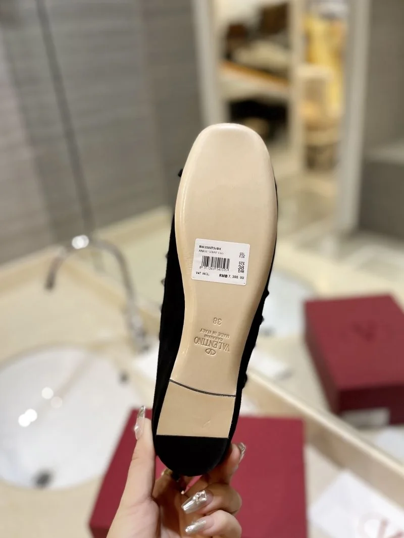 Top mirror Valentino Flat Shoes