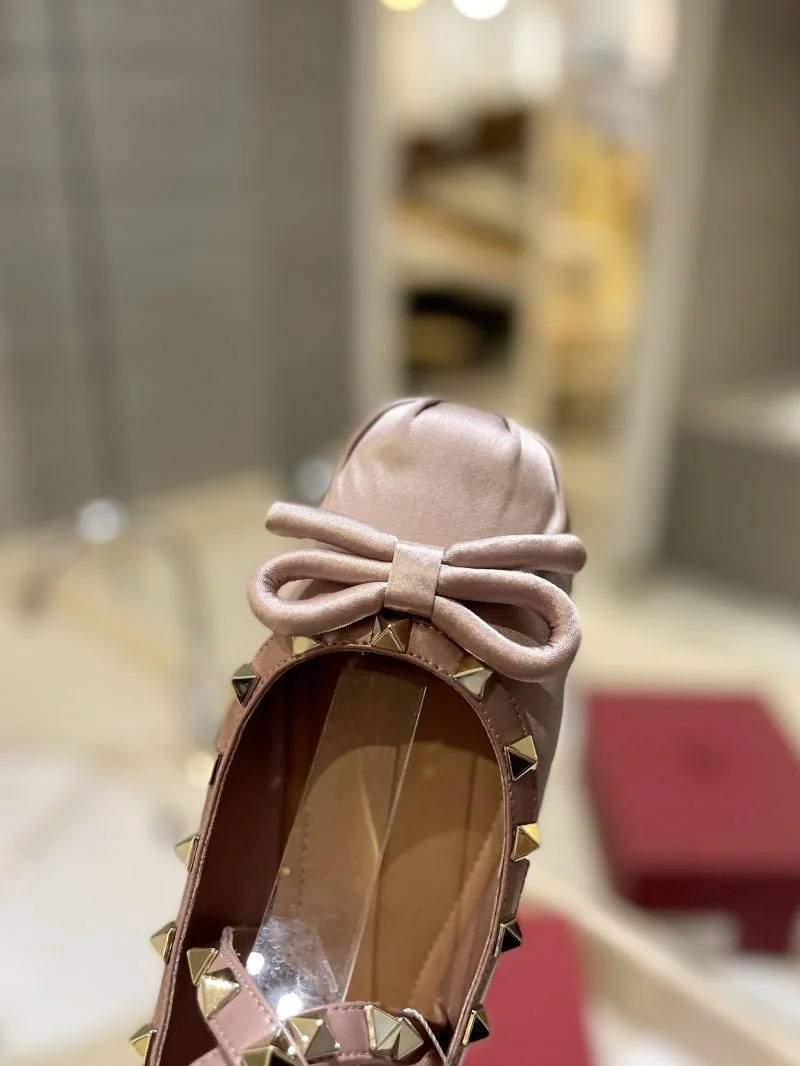 Mirror quality Valentino Flat Shoes