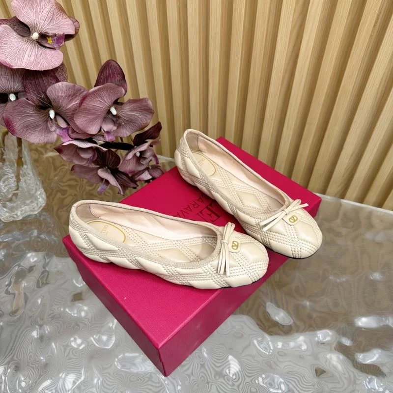 Official Valentino Flat Shoes