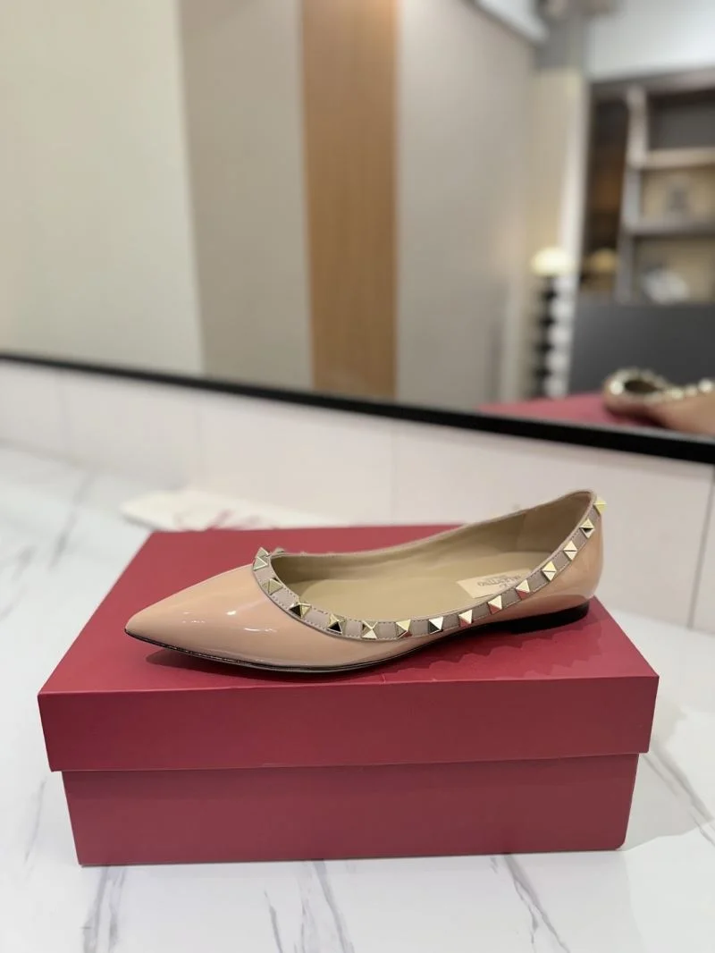 Exact replica Valentino Flat Shoes
