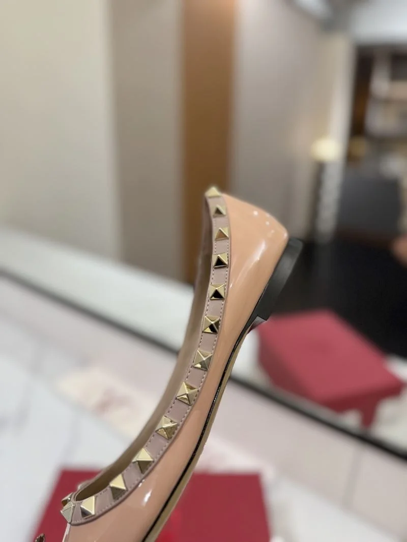 Exact replica Valentino Flat Shoes