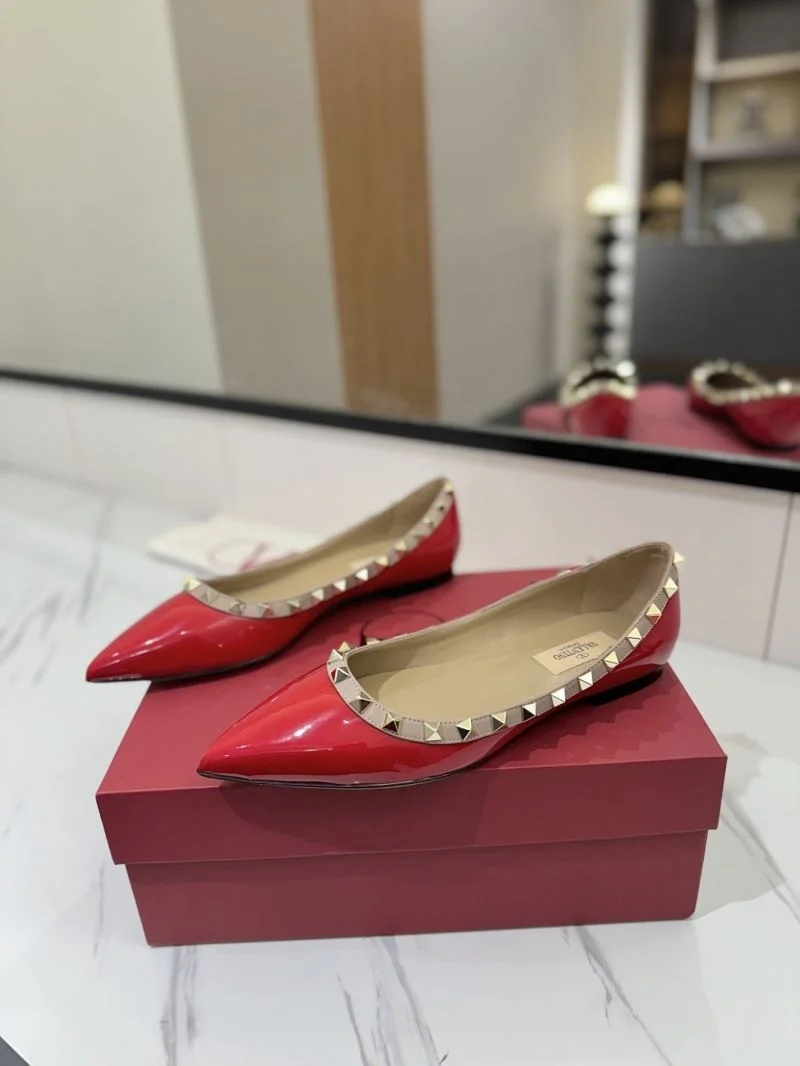 1:1 copy Valentino Flat Shoes