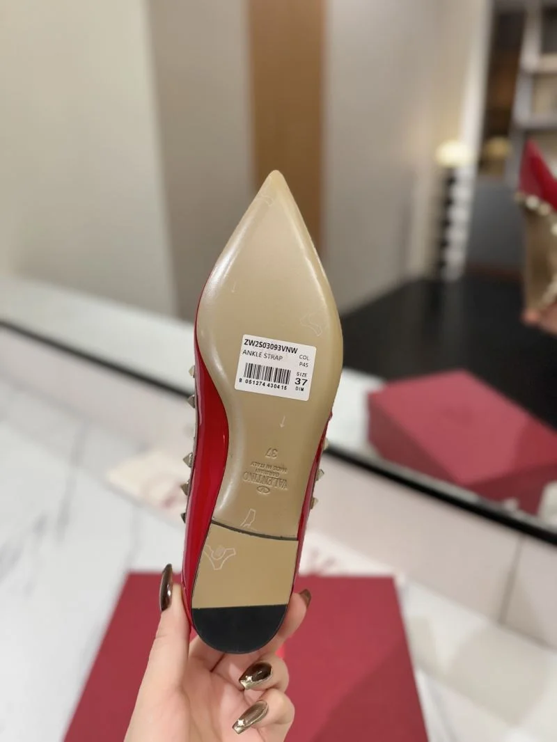 1:1 copy Valentino Flat Shoes