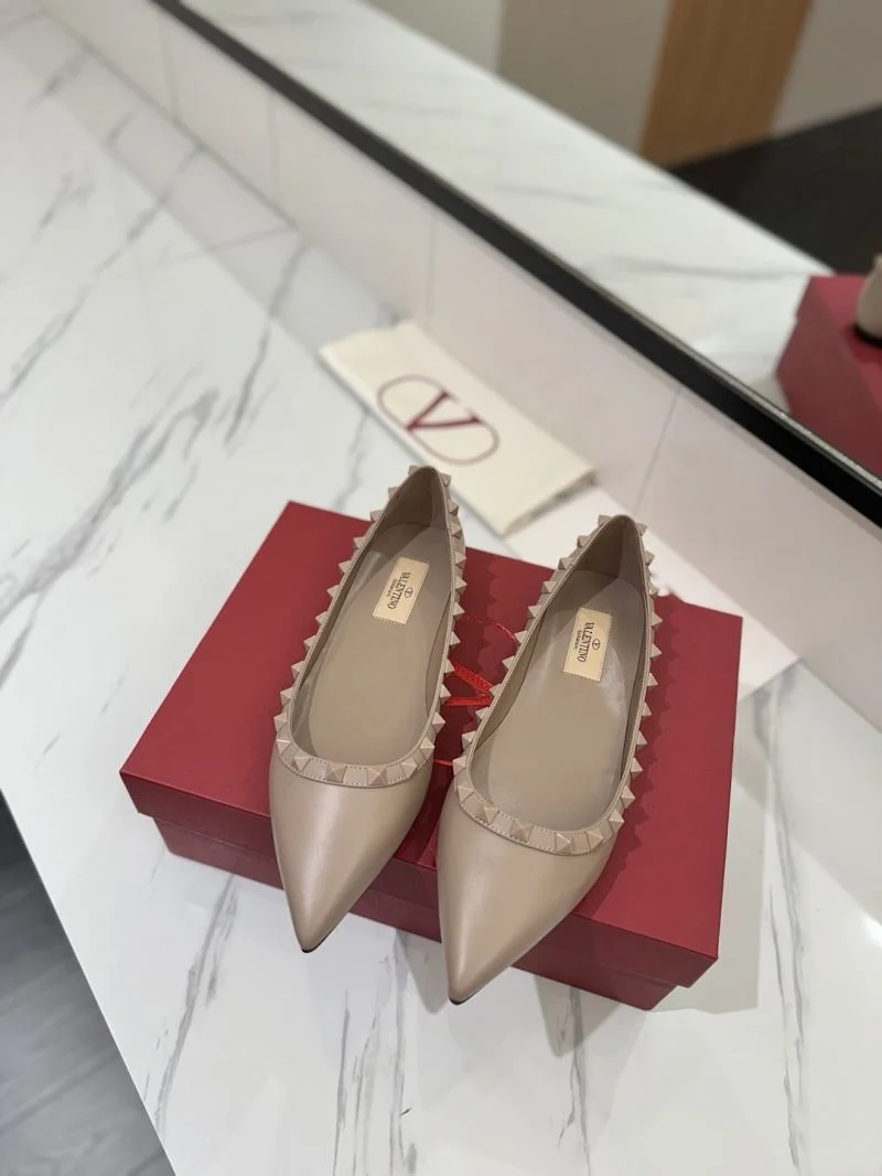 High fidelity Valentino Flat Shoes