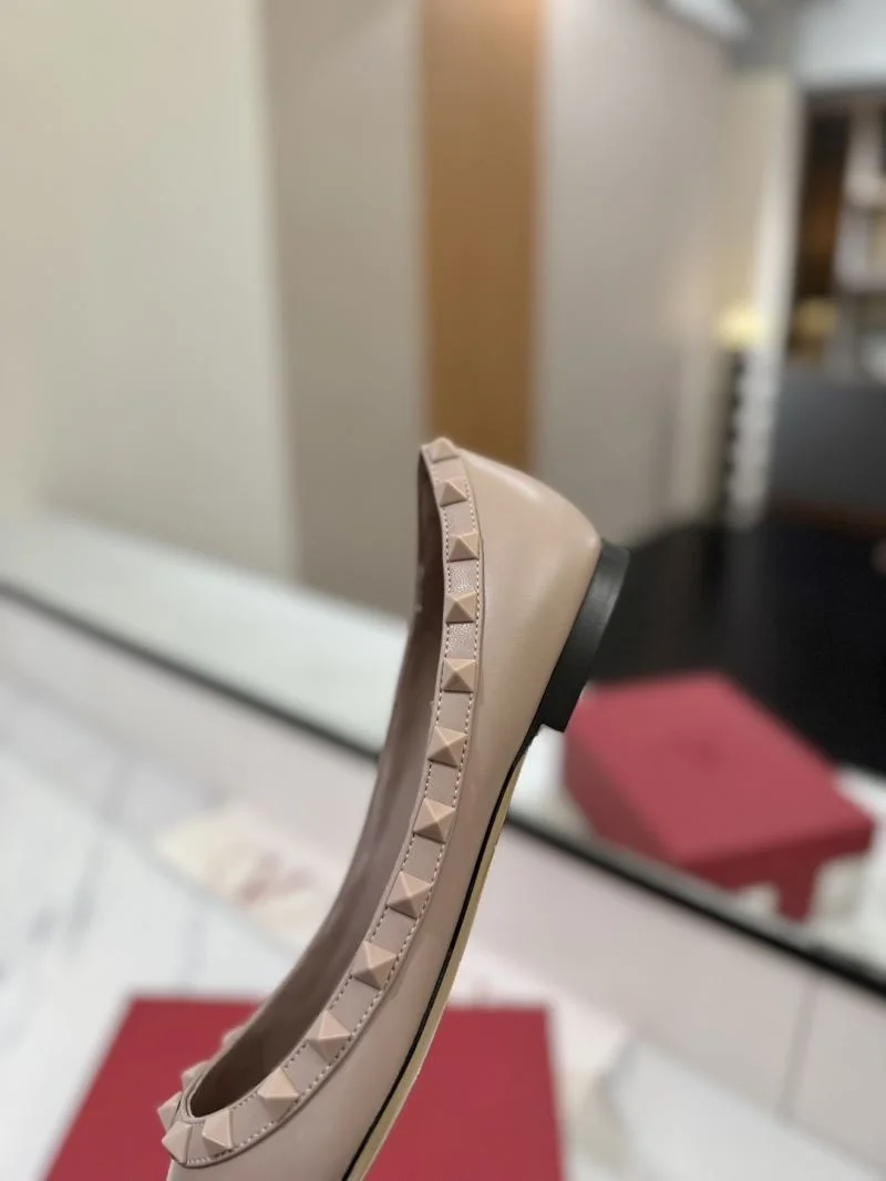 High fidelity Valentino Flat Shoes