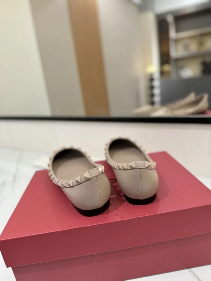 High fidelity Valentino Flat Shoes