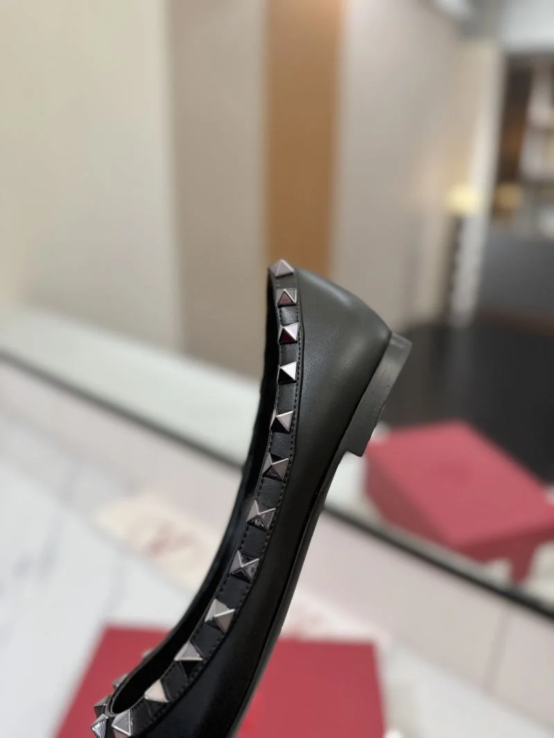 Brand-original Valentino Flat Shoes