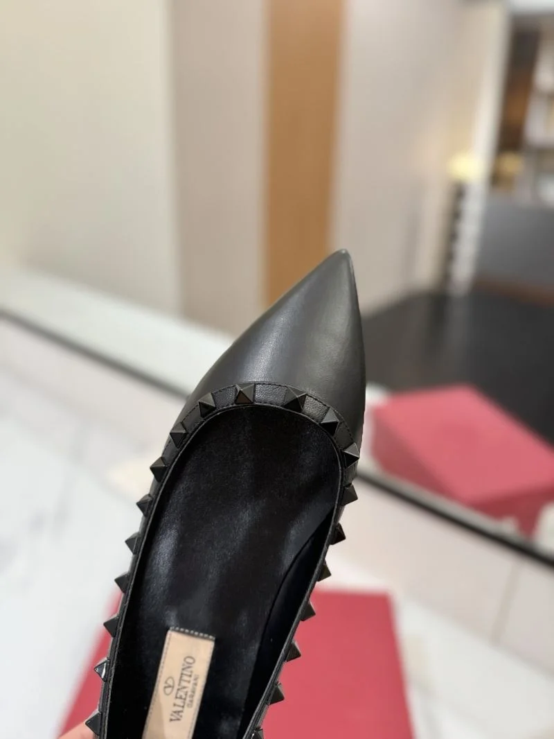 Factory-made Valentino Flat Shoes