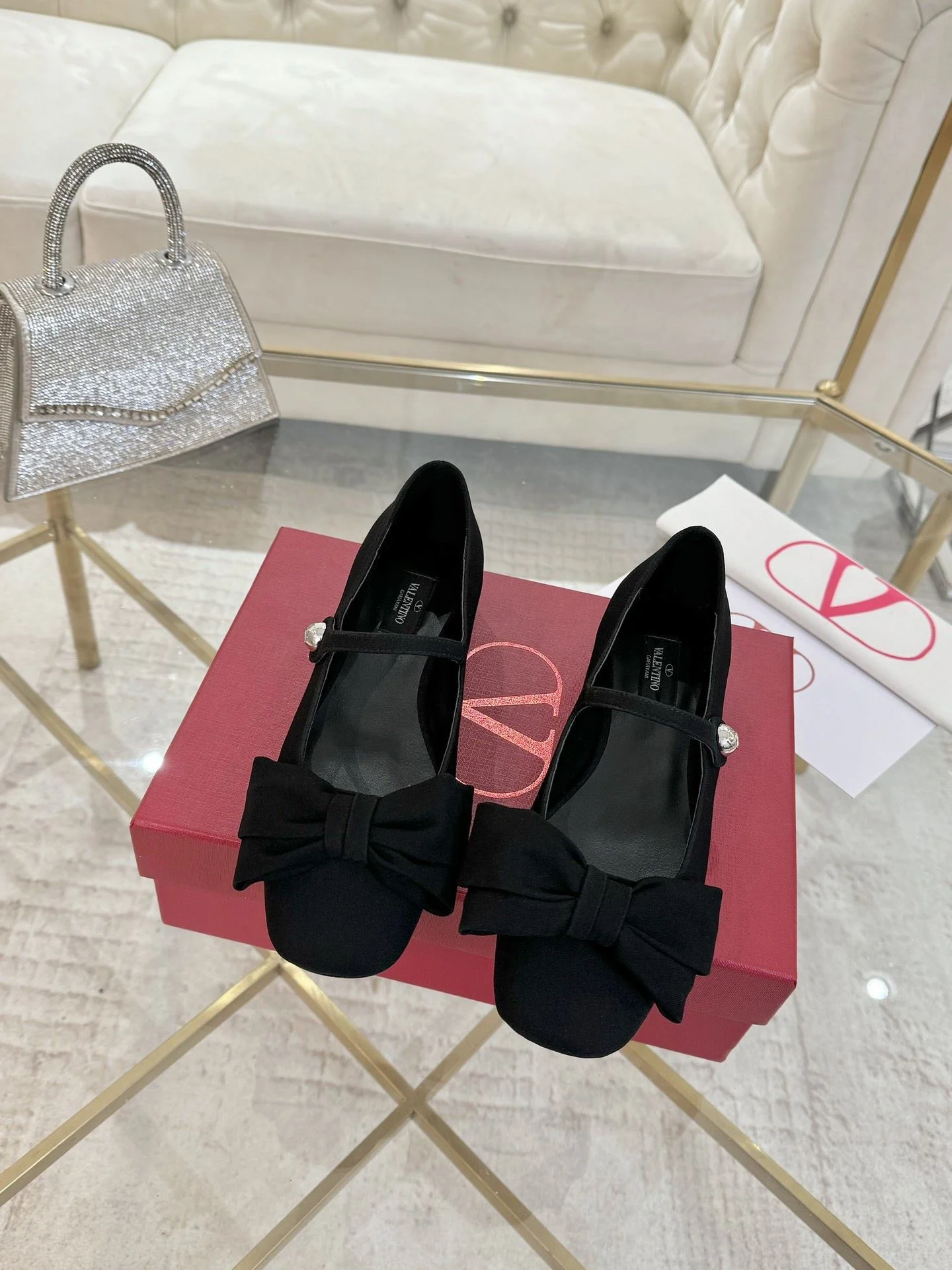 Reasonably priced Valentino Flat Shoes