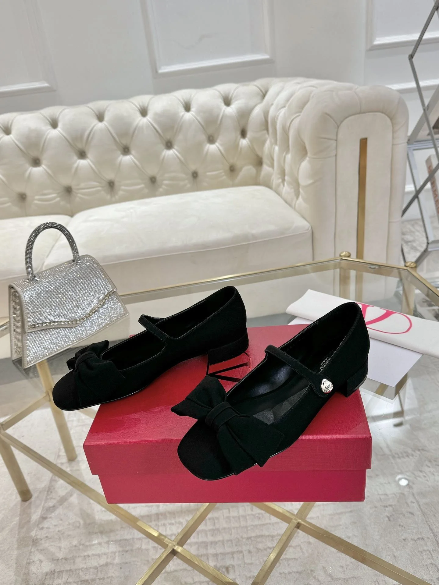 Reasonably priced Valentino Flat Shoes