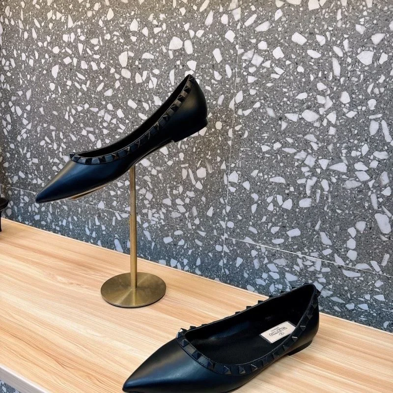 Top mirror Valentino Flat Shoes