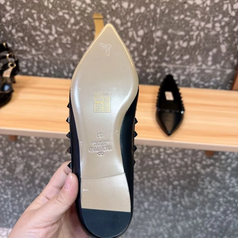 Top mirror Valentino Flat Shoes