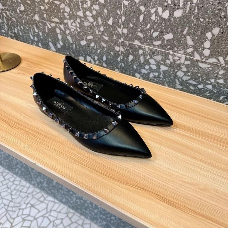 Precise copy Valentino Flat Shoes