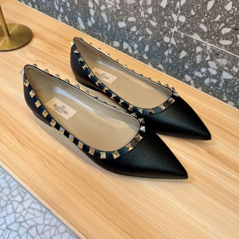 Precise copy Valentino Flat Shoes
