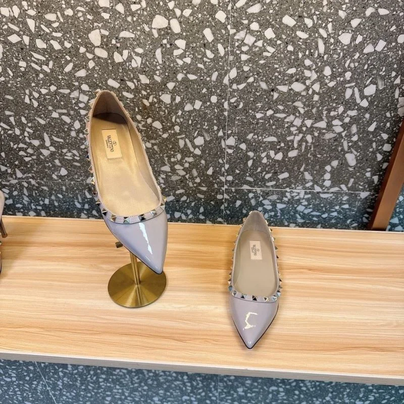1:1 copy Valentino Flat Shoes