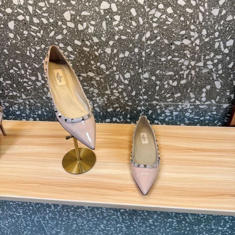 Exact replica Valentino Flat Shoes