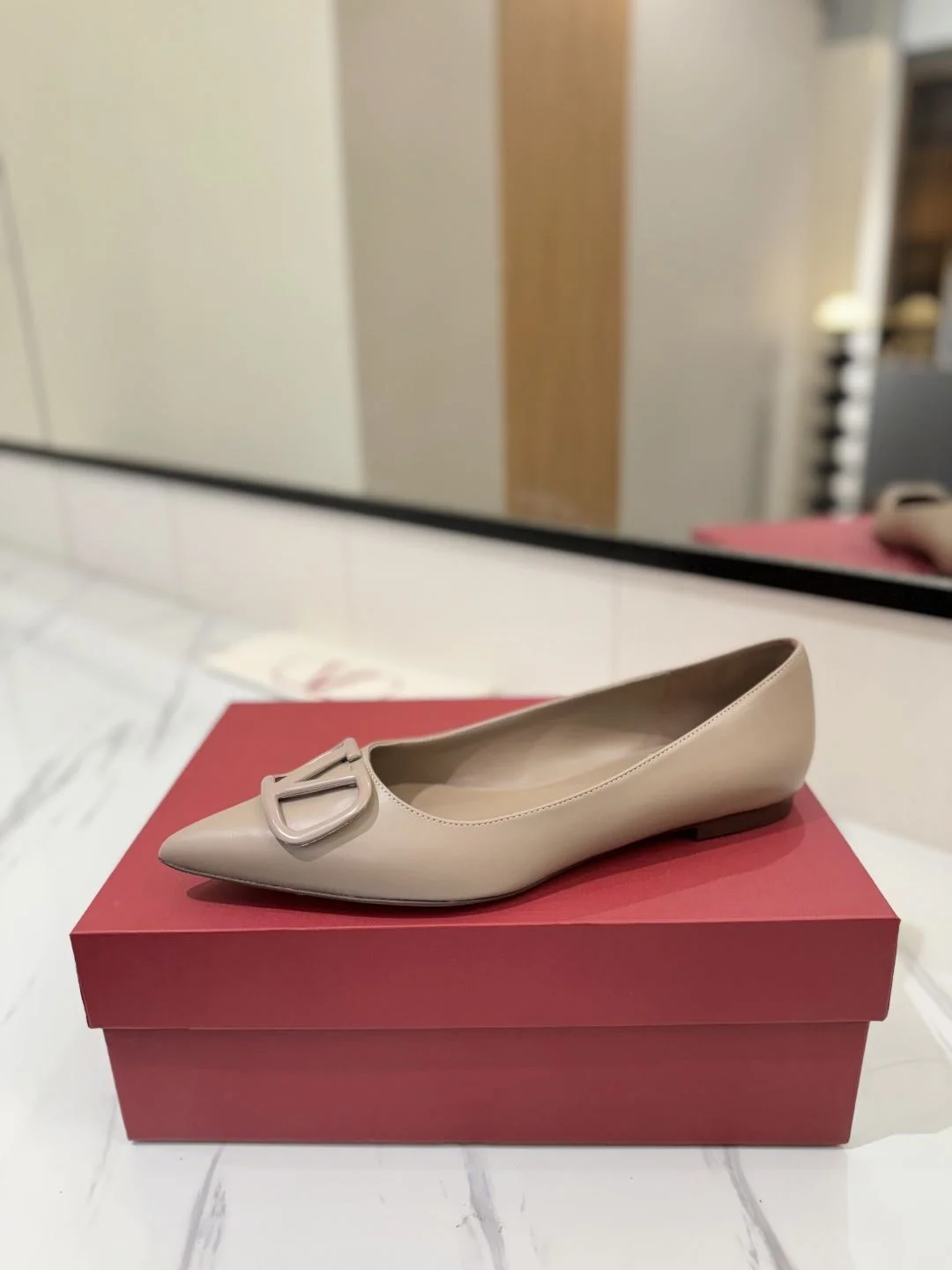 Official Valentino Flat Shoes