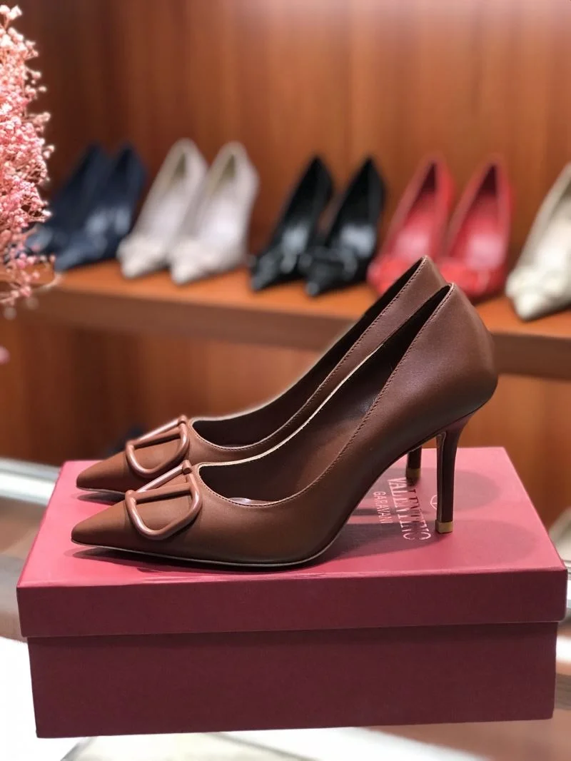 Reasonably priced Valentino Heeled Shoes