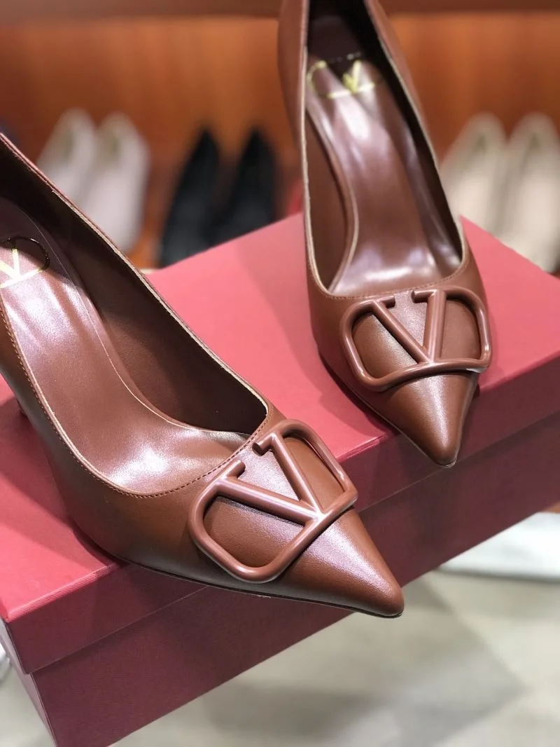 Reasonably priced Valentino Heeled Shoes