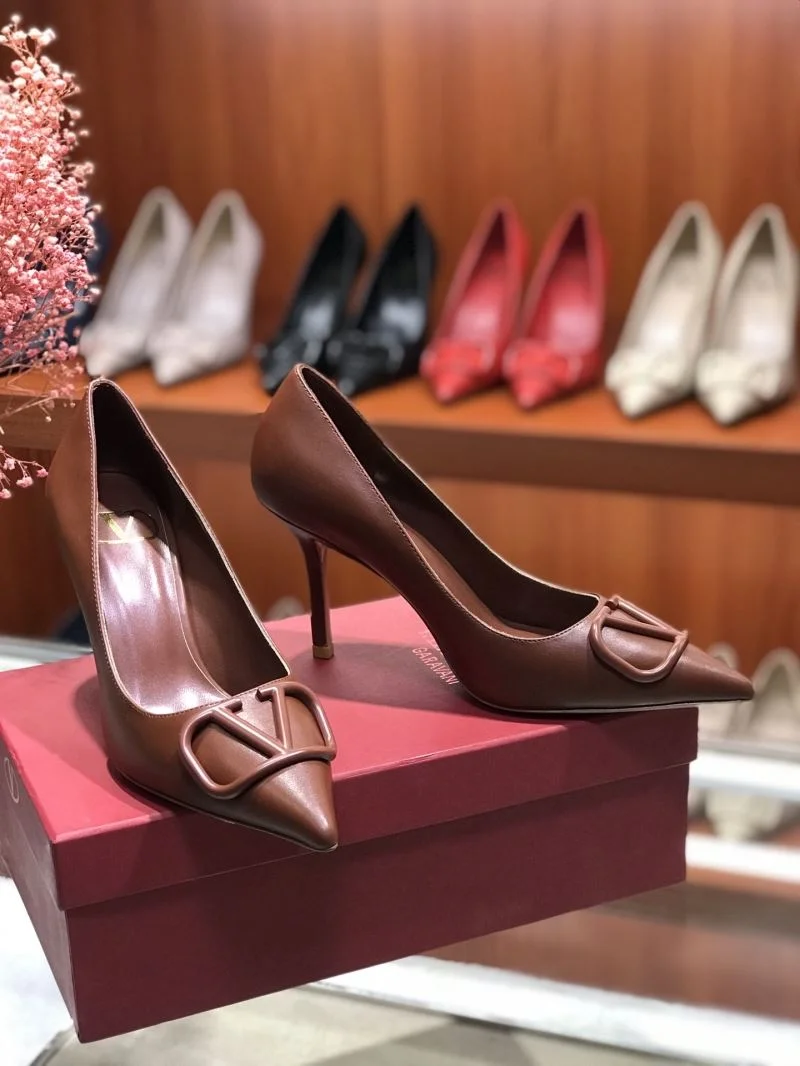 Reasonably priced Valentino Heeled Shoes