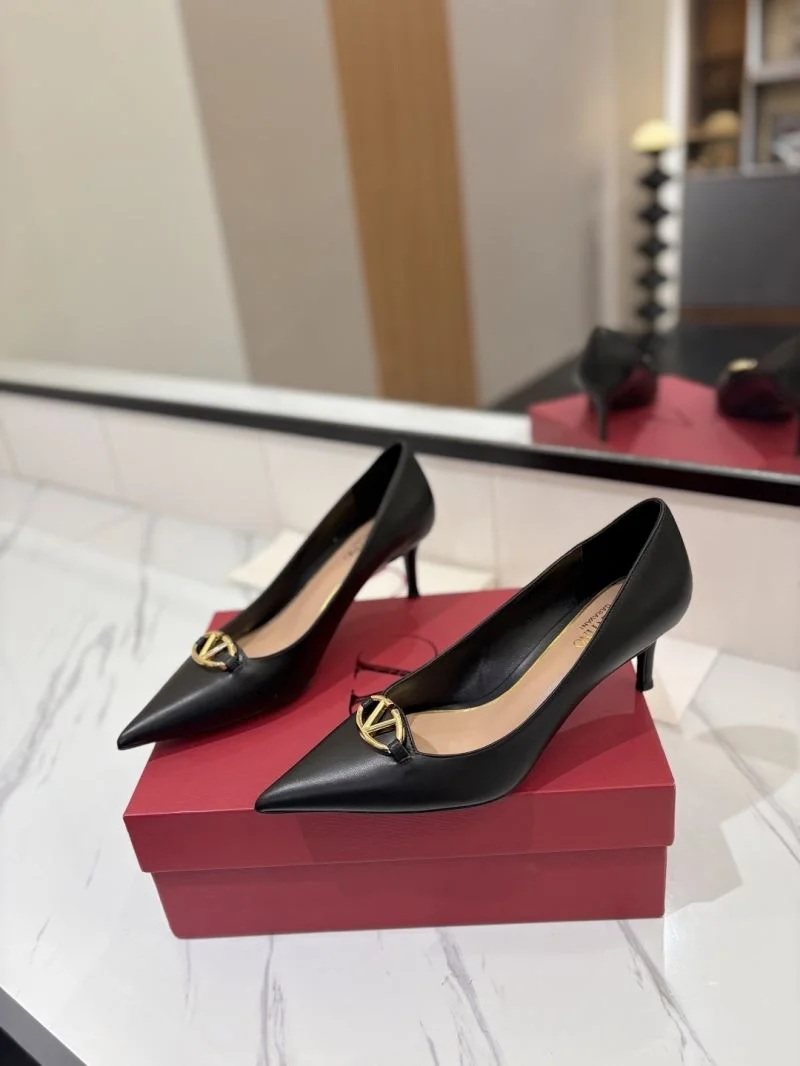 Brand-original Valentino Heeled Shoes